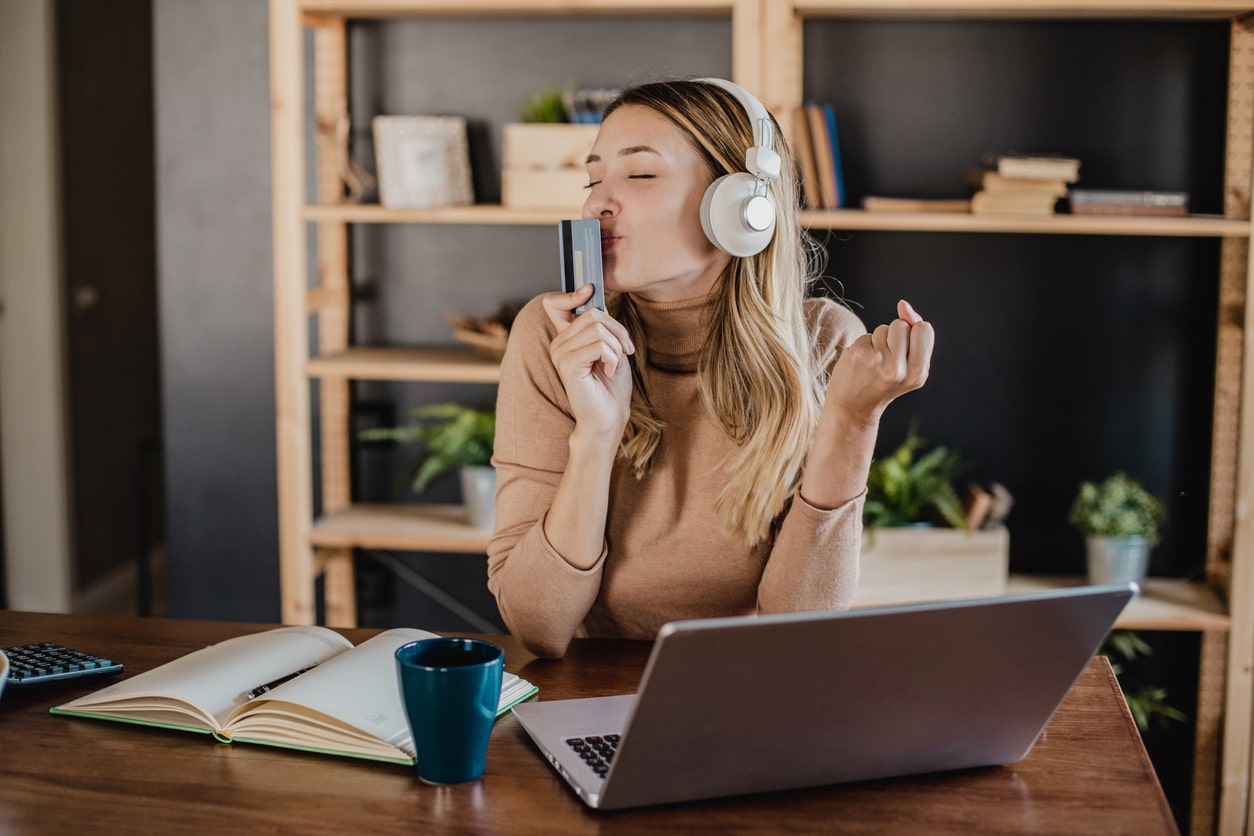 7 Best Cards for Authorized Users in 2024 - MileValue